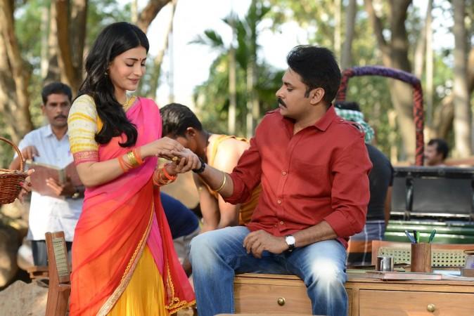 Katama Rayudu Telugu Movie - Photo Gallery
